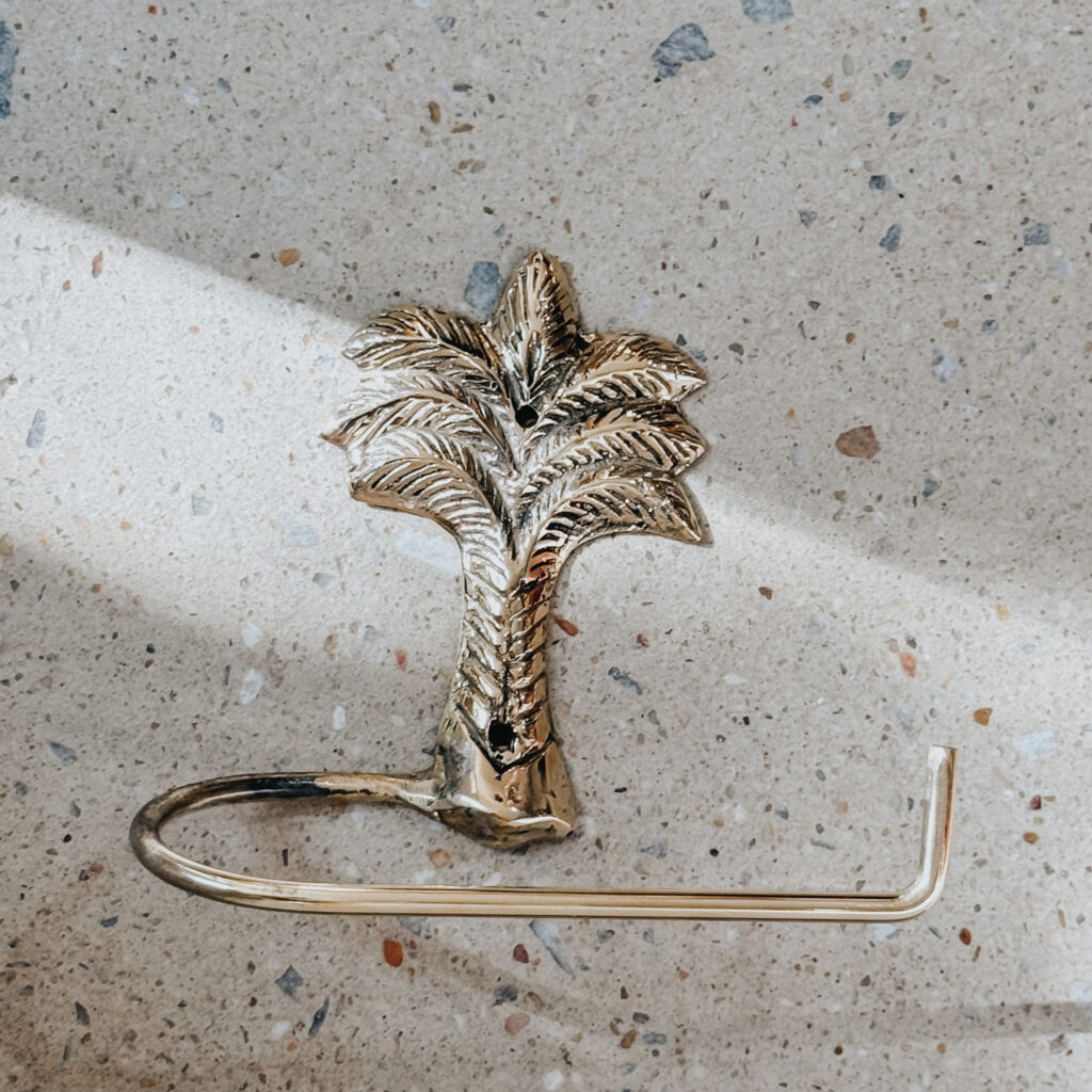 PALM BRASS HOLDER/HOOK - Bowhome